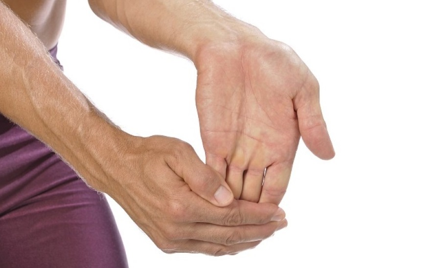 Bulging Hand Veins: Causes and Treatments | Med-Health.net